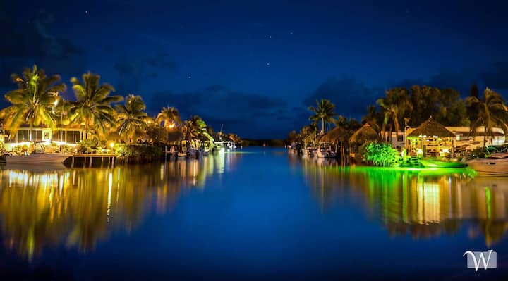 2 Bedroom & 25' Boat Dock Waterfront Atlantic Side - Key Largo, FL