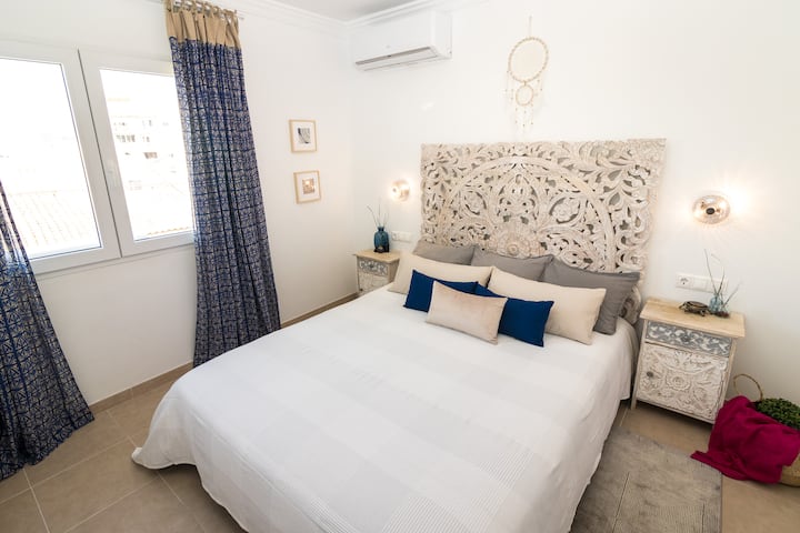 Apartment With Panoramic Balcony - Plaza La Merced - Málaga