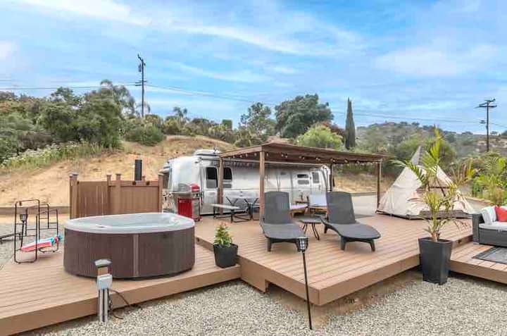 Airstream Glamping!jacuzzi, Bbq & Chill! - Valley Center, CA