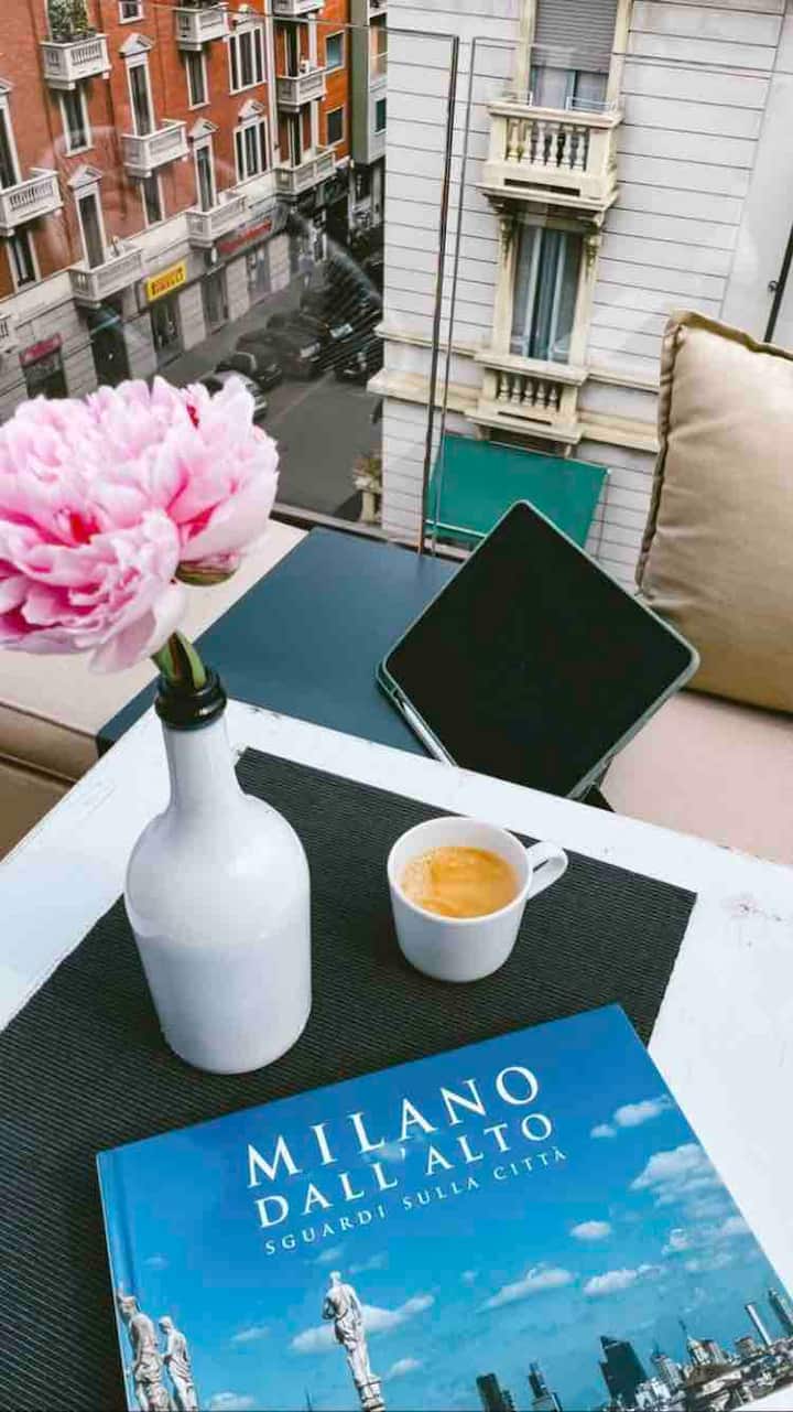 Deb's House_mansarda E Terrazzo - Milão