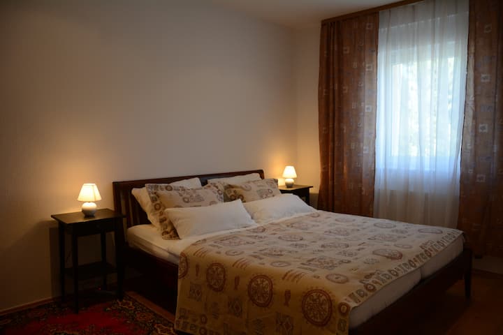 3-room Apartment In Colonial Style In Bonn - Bonn
