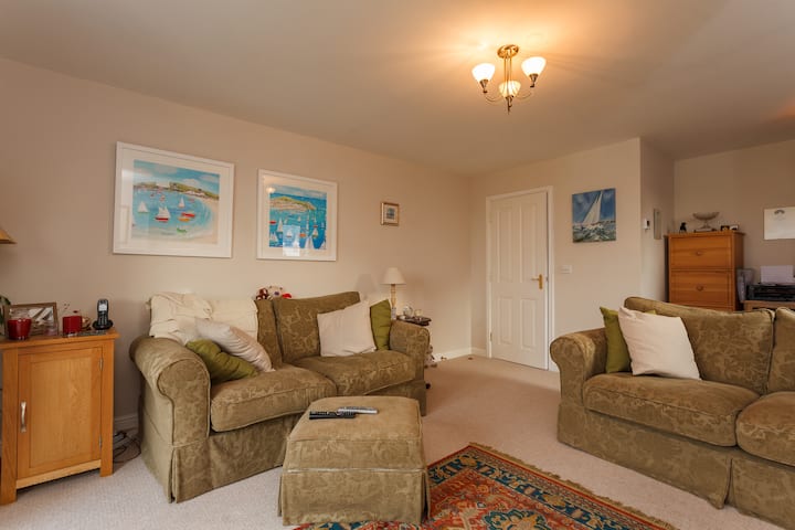 Pretty Double Room In Owners House - Hamble-le-Rice