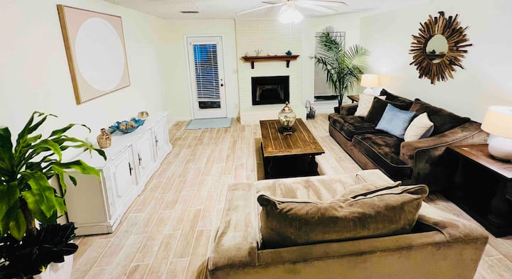 Cozy Quiet 3br/2ba Getaway~ Pool - Montgomery, AL
