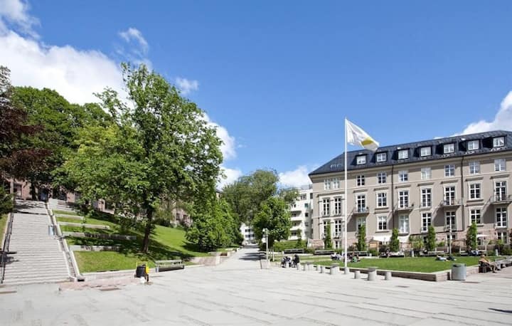 Central, Spacious Townhouse With Private Garden - Oslo