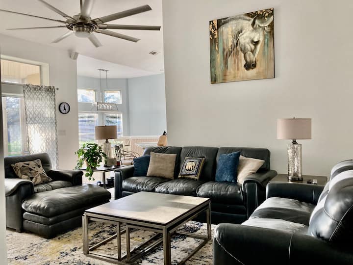 Emerald Coast 4 Bedroom 2 Bath Private Getaway - Pensacola Beach, FL