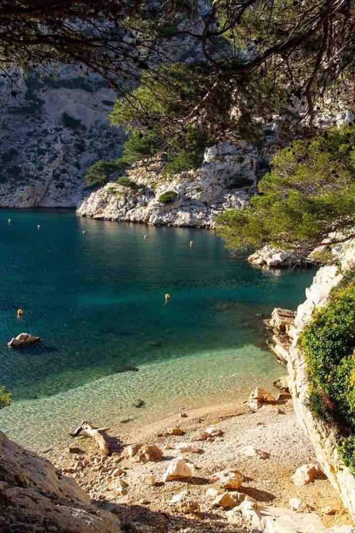 50 M De La Mer Et Très Proche Des Commodités - La Ciotat