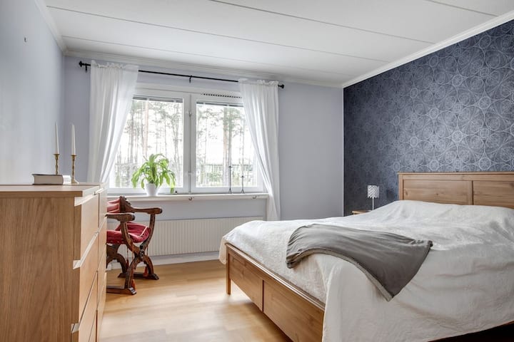 Double Room In A Unique House - Gävle