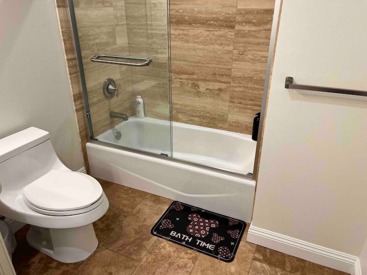 New Unit 2b2b Free Parking Relax - Pasadena, CA