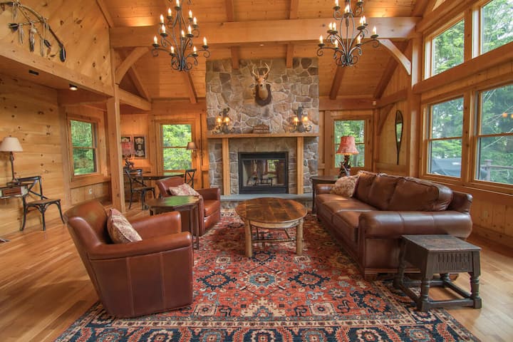Adirondack Style Lodge On Lake Otsego Near Town - Cooperstown, NY