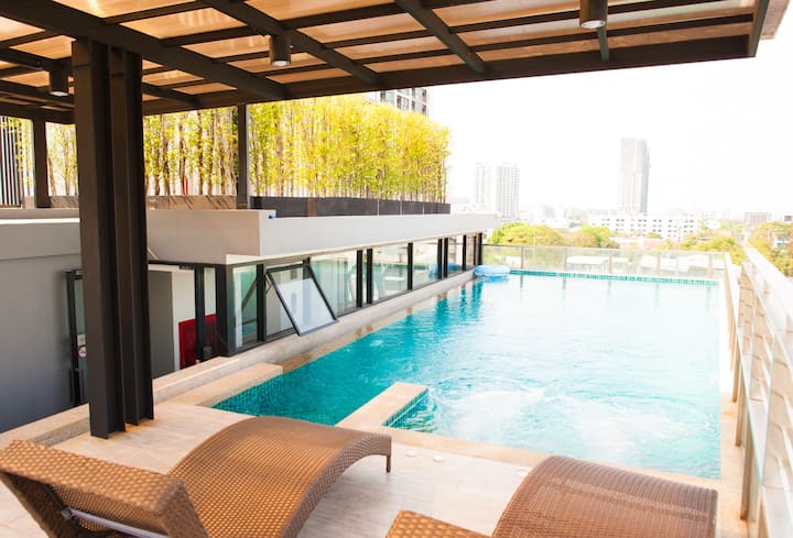 Good Time Happy Home For All(size 55sqm/top Floor) - Bangkok