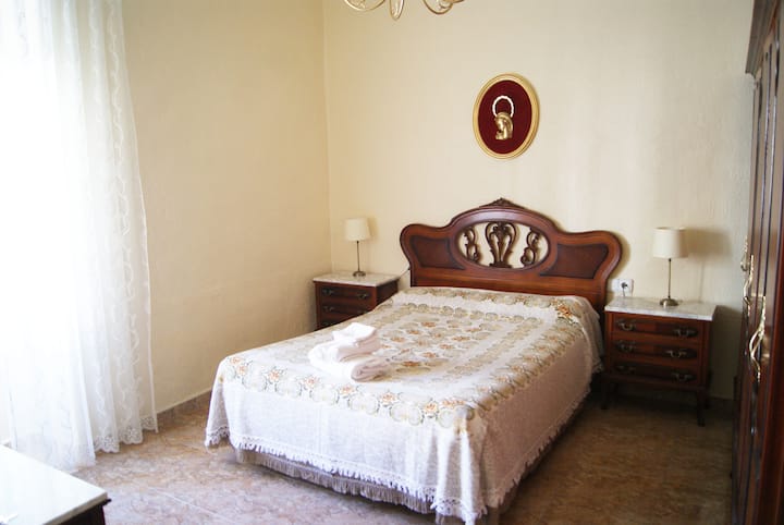 Bonita Habitación Principal En Casa - Alcázar de San Juan