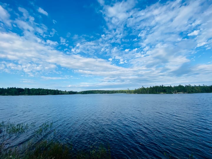 Lakefront Cottage Windsor With Hot Tub - Nova Scotia