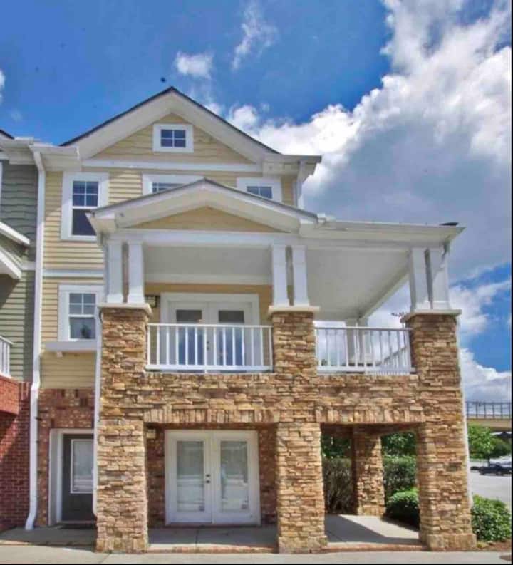 King Bed Freeparking Heart Of The City - Atlanta, GA