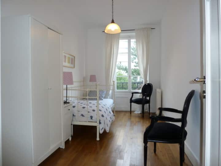Appartement 2 Chambres Servette - Genebra