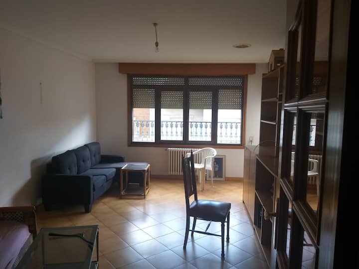 Apartamento Amplio Y Cómodo Orense - Carballino