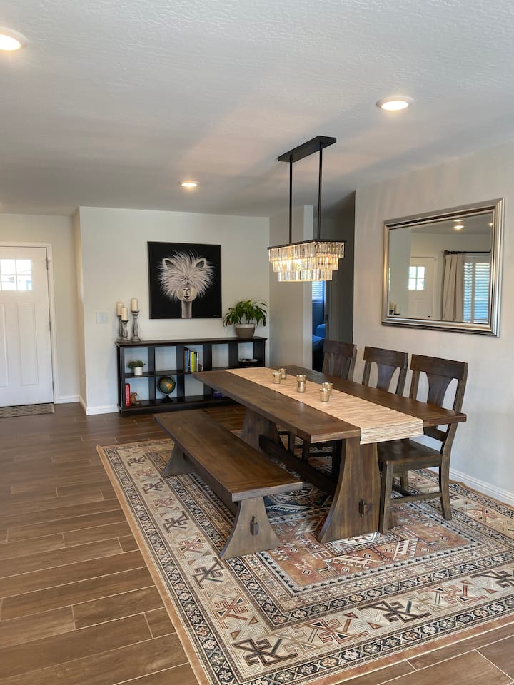 Beautifully Remodeled Home In Heart Of Scottsdale - Scottsdale, AZ