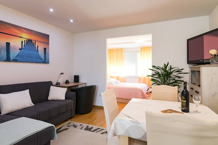 Split - Studio Apartment "Vlado" - Split