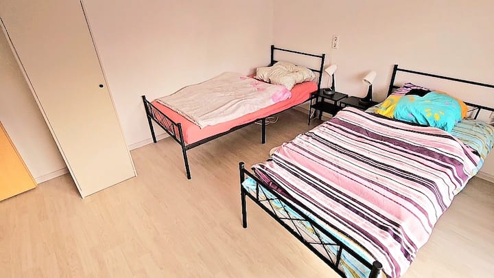 8 By Tom- 5 Small Rooms.near To The Train Station - Kandern