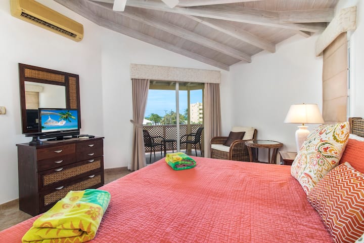 Christmas Available! The Terraces @ The Gap - Barbados