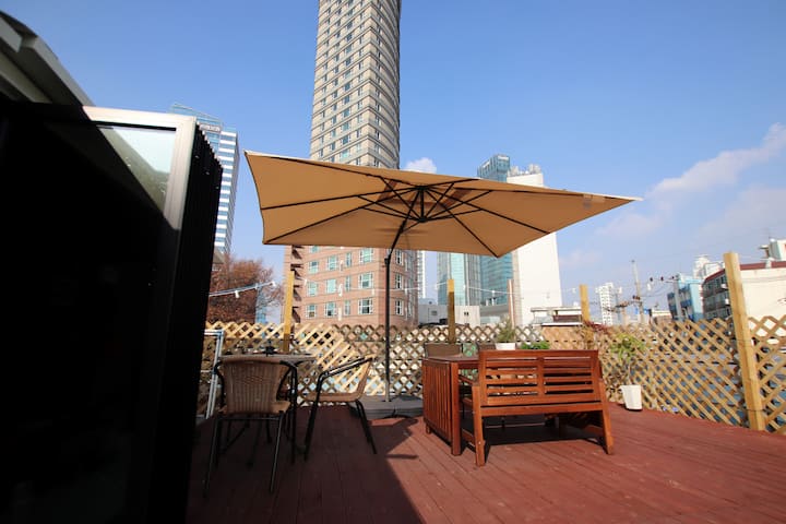 Parasol House - Seoel