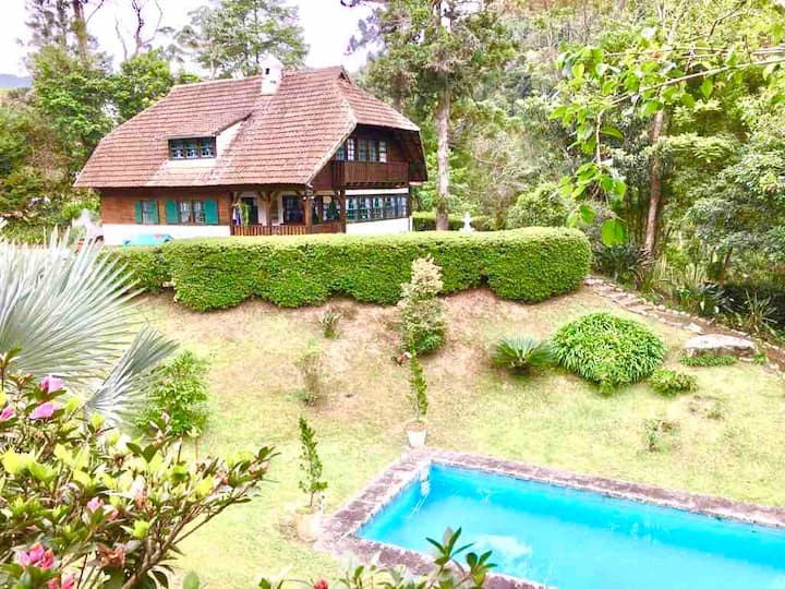 Chalé  Alemão Estilo Sítio Em Mury-nova Friburgo - Nova Friburgo