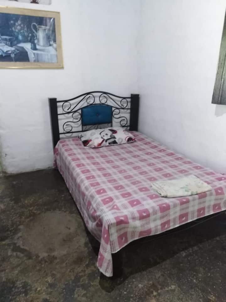 Casa De Campo En El Sector Rural. - El Espinal