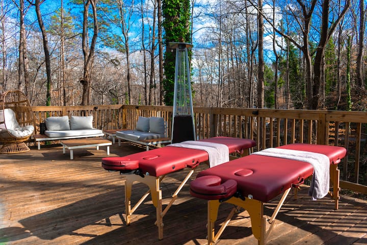 The Blue Lodge: 14 Mins Peace Hall, Falls At Reedy - Easley, SC