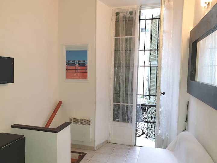 Studio Nice à 5 Min à Pied De La Gare Nice-ville - Aeropuerto Niza Costa Azul (NCE)