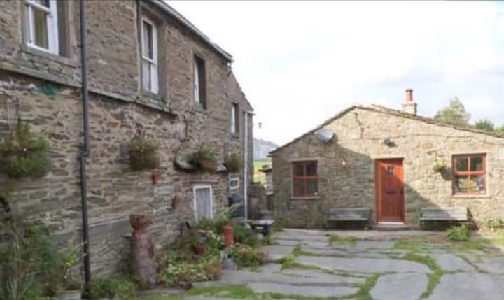 Yorkshire Dales Riverside Cottage - Horton in Ribblesdale