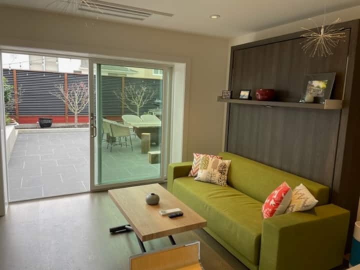 Modern Safe 1bed And 1bath Apt W/ Private Entrance - Daly City