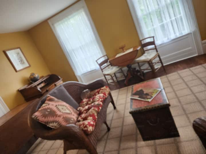 Southampton Village Suite - The Hamptons, NY