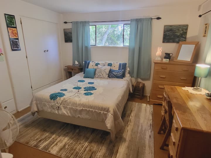 Centrally Located-private Bedroom&bath&kitchenette - サンタフェ, NM