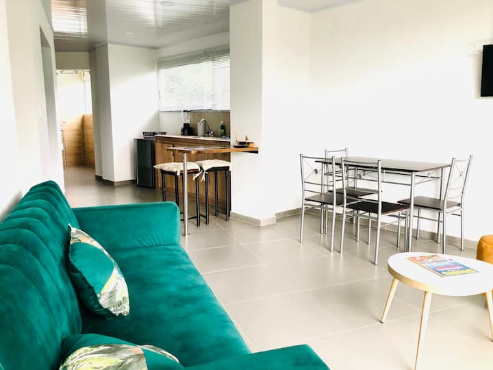 Apartamento Acogedor Con Piscina - Yopal