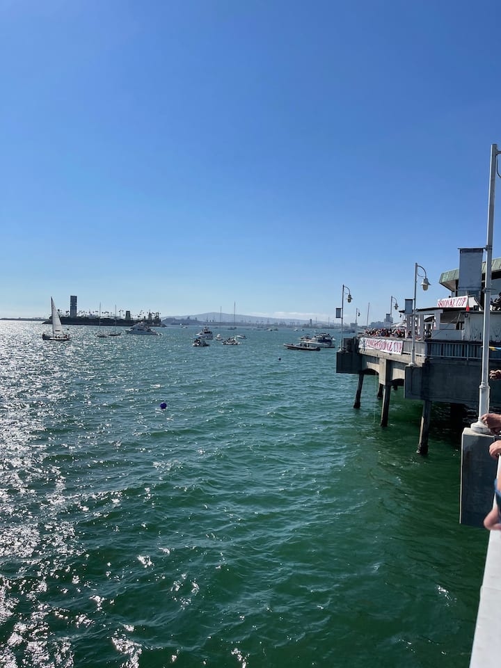 Private Room & Bath Private Entrance Steps2beach - Long Beach, CA