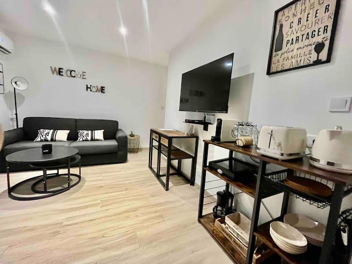 Magnifique Appartement -2min Gare 5min Plage - Vallauris
