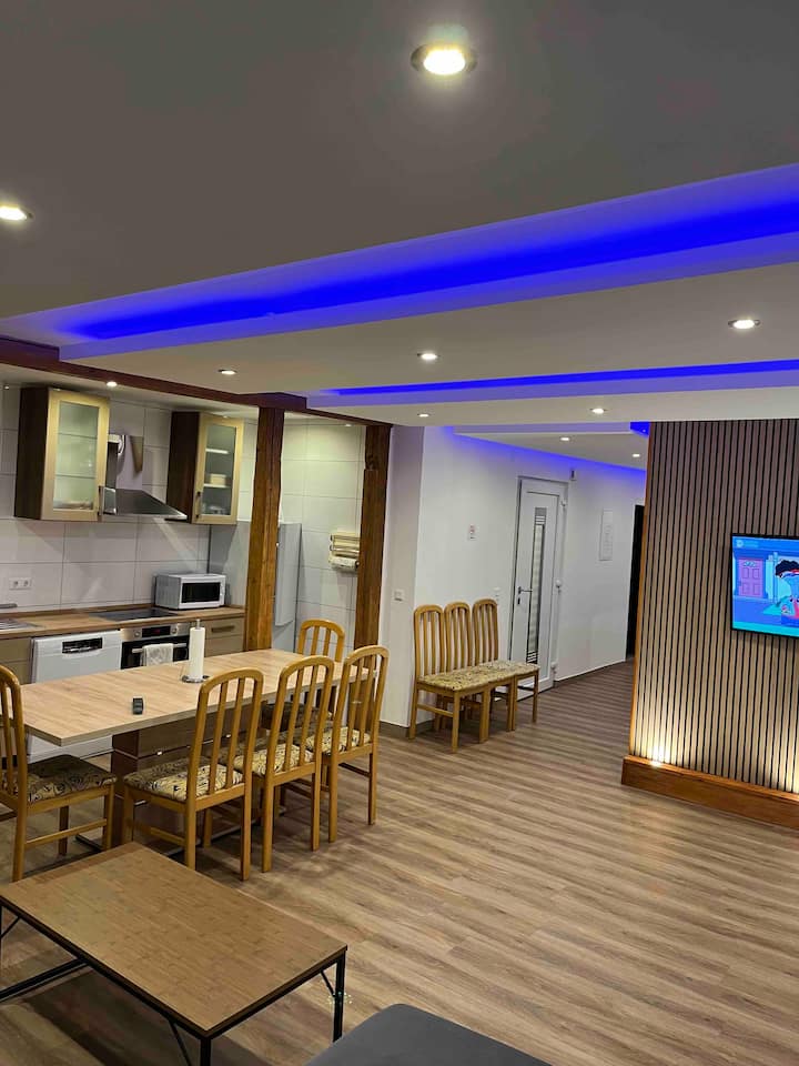 Apartments Within The Nordschleife, 5bedrooms!(1) - Nürburg