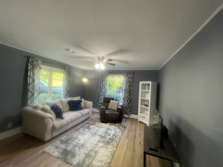Cozy Bungalow In Coffee County - Douglas, GA