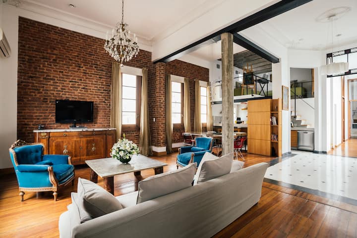 Exclusive And Elegant French Style In Recoleta - Buenos Aires