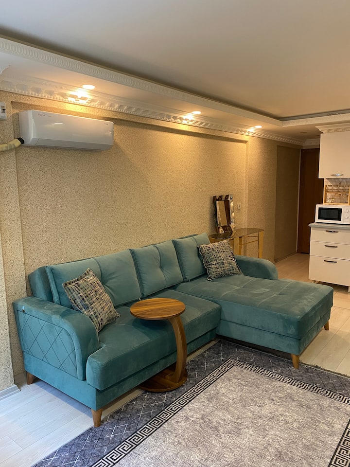 One Minute To Metro Station 1 - Şişli