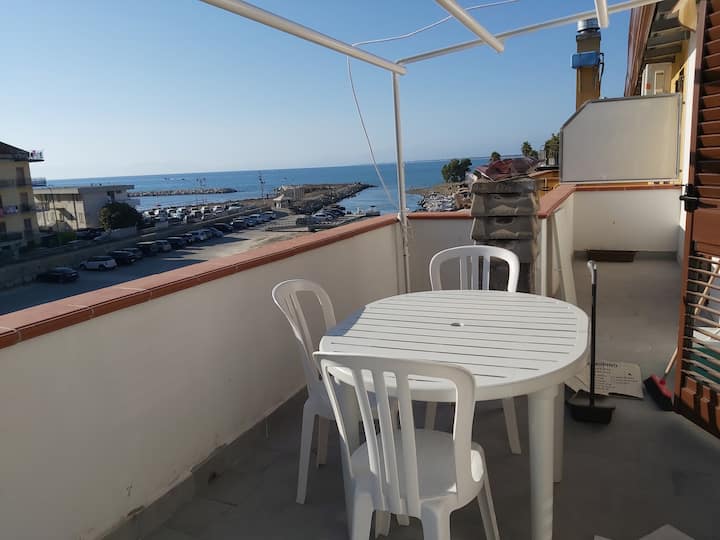 Ariosa 6 A 100 Metri Dalla Spiaggia Centrale - Agropoli