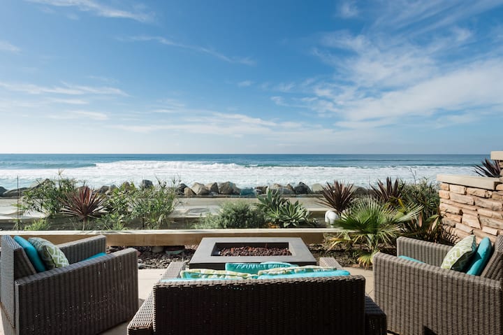 Sept Sale Modern Beachfront Luxury at the Seahorse - Houses for Rent in ...
