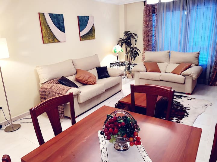 Precioso Y Acogedor Piso De Dos Habitaciones - Sanxenxo