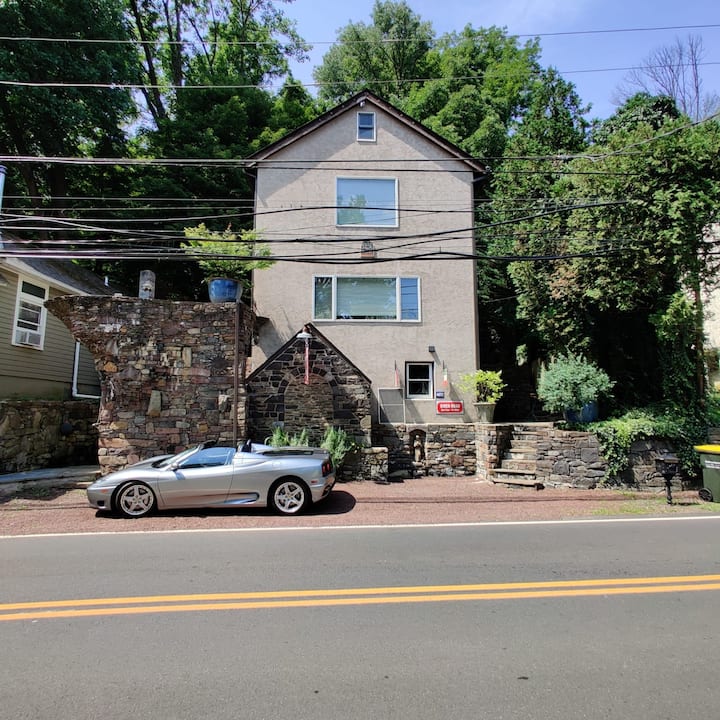 River House With Spectacular Tile And Masonry - Stockton, NJ