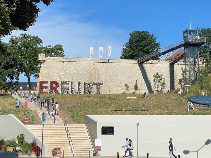 Erfurt Altstadt Alles Zu Fuß Erreichbar - Érfurt