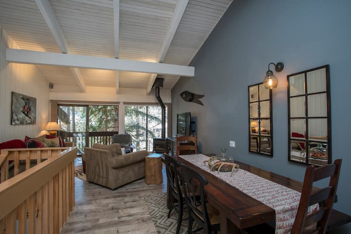 Great Place To Be By Canyon Lodge~pool~mtn Bike - Mammoth Lakes, CA