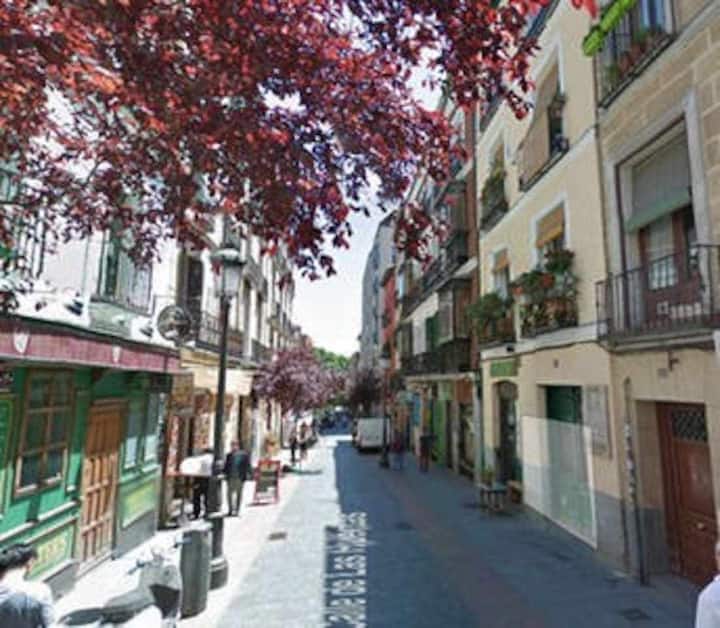 Calle Huertas Acogedor By Regalatemadrid - Madrid