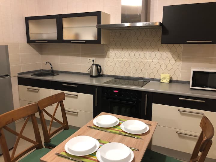 Green City Apartment Family -