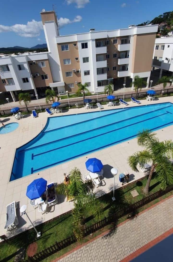 Apto Completo Em Canasvieiras - Florianópolis