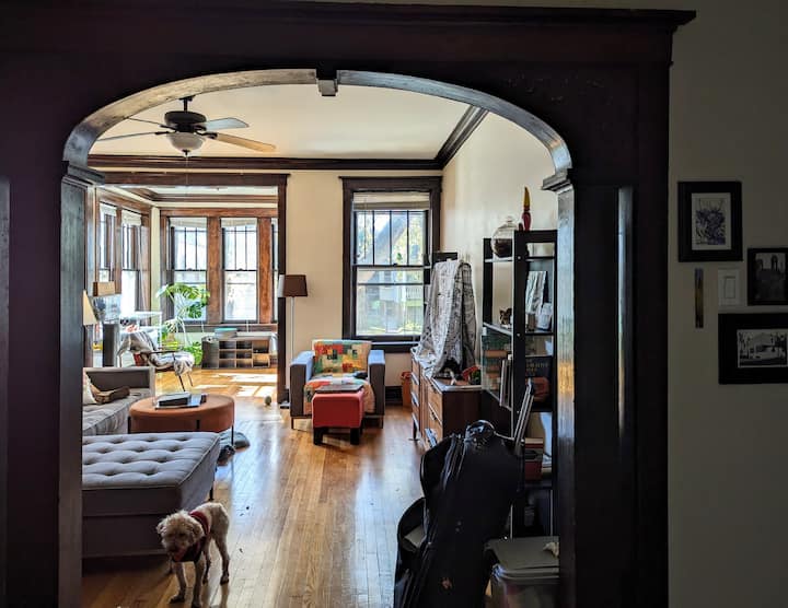 Urban Oasis In The Heart Of Logan Square - Chicago, IL