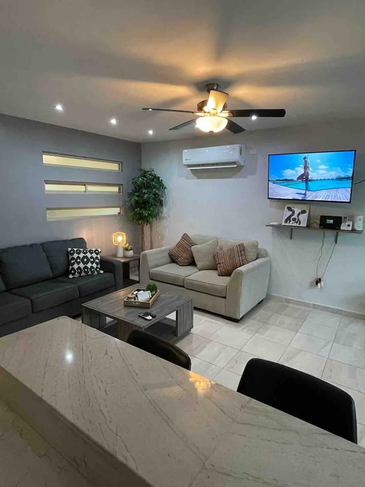 Condos Para 5 En Zona Industrial #297 - 